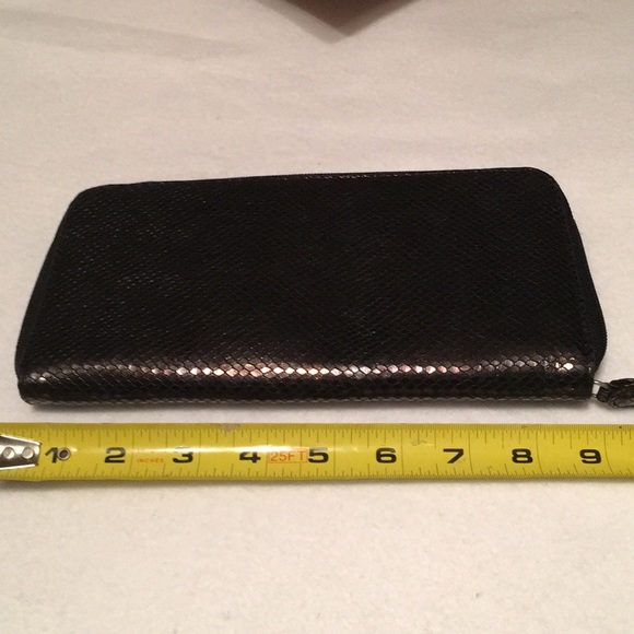 Tignanello | Bags | Tignanello Wallet Genuine Leather | Poshmark